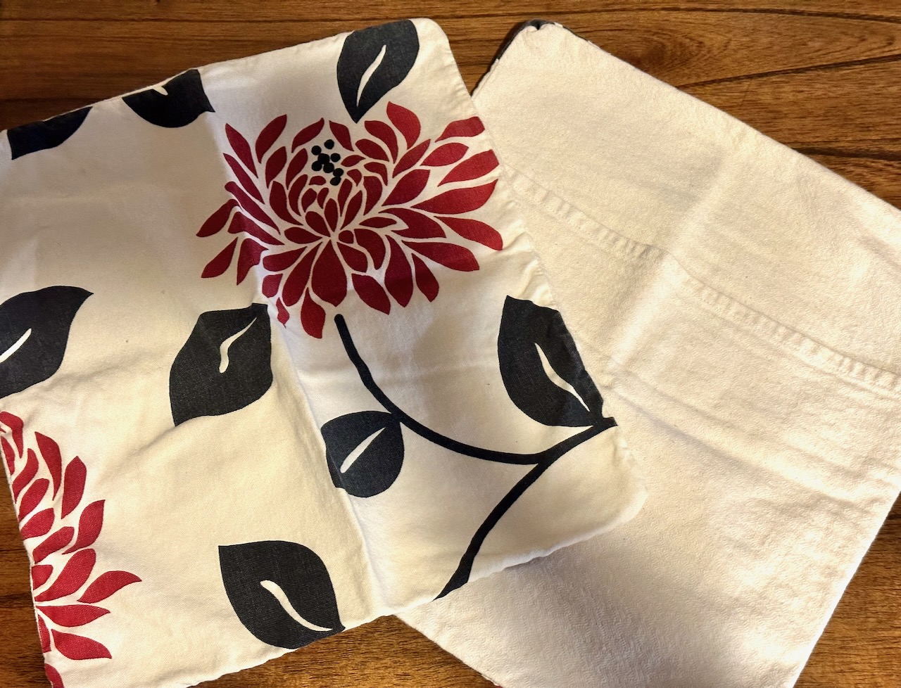 9 Nifty Ice Pack Covers You Already Have at Home - Kat Stano