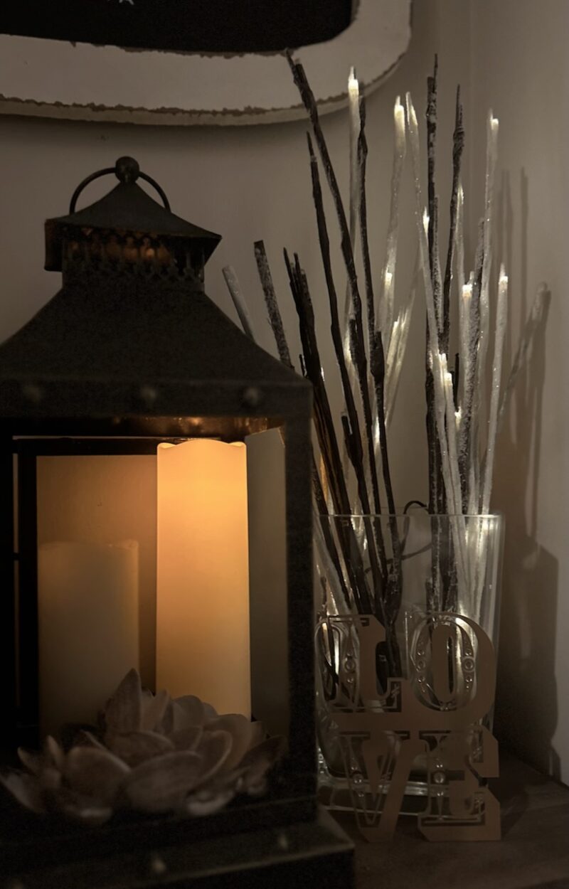 11+ Adorable Year Round Christmas Lights That Give Your Home a Lasting ...