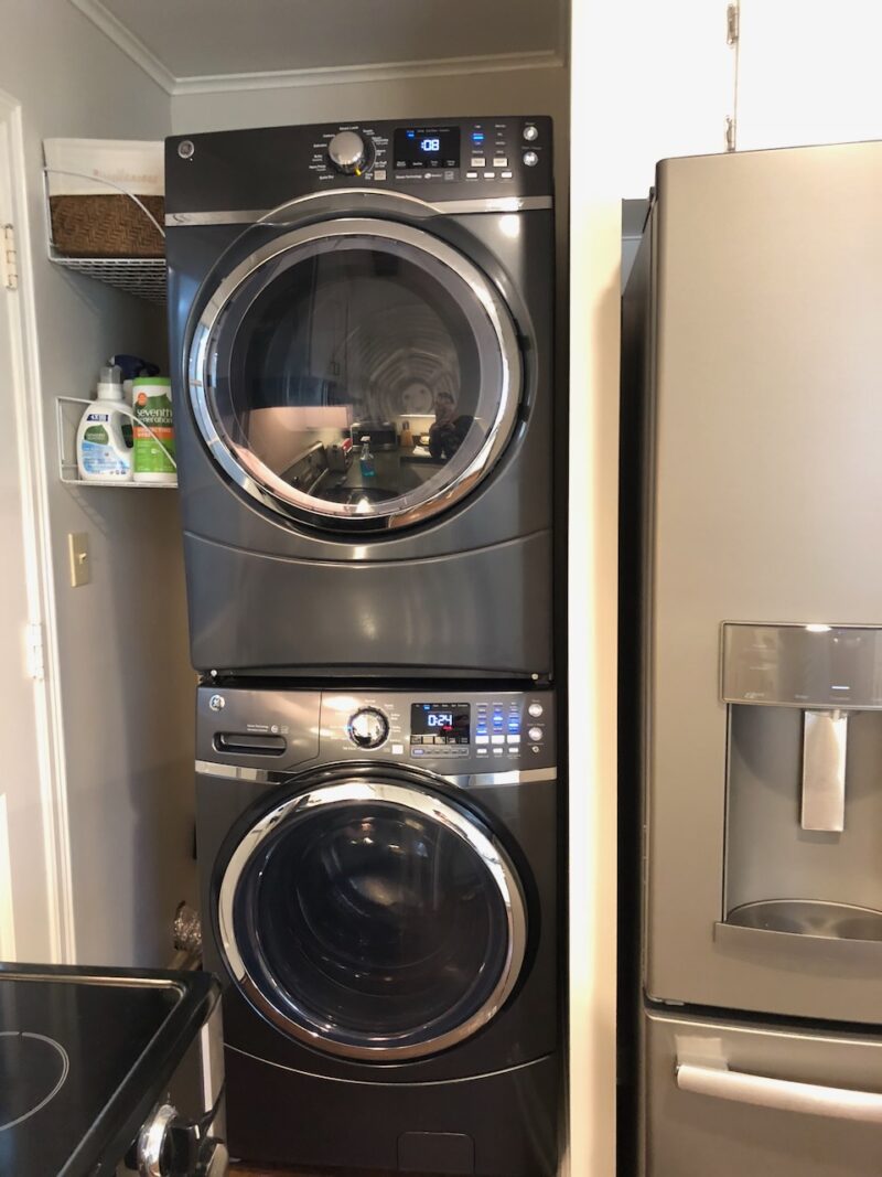 How to Do Laundry the Eco-Friendly Way - Kat Stano